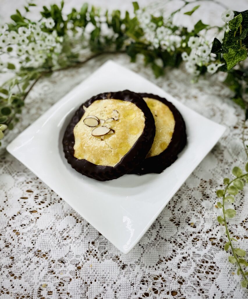 Cookies - Continental Pastries and Deli