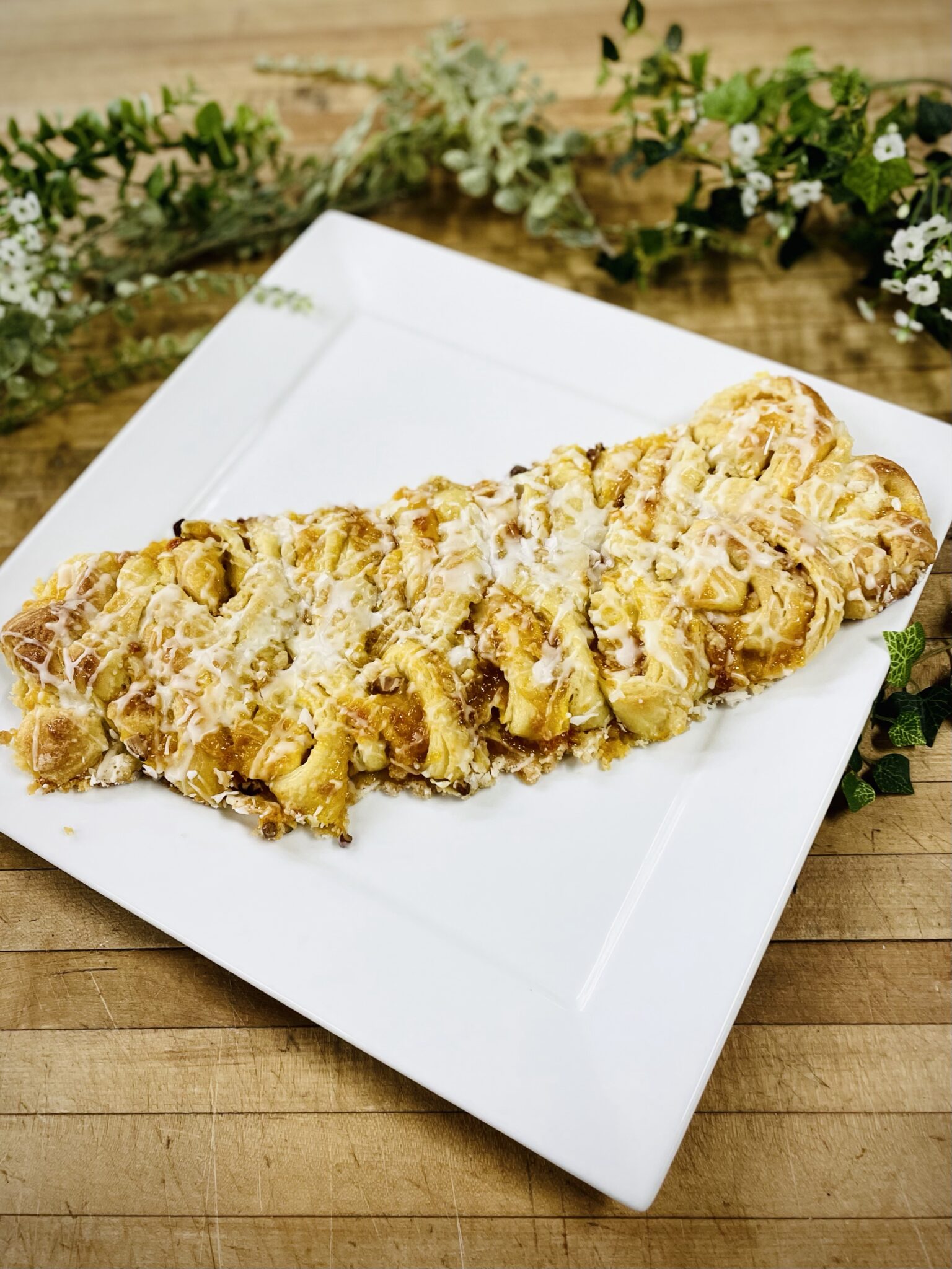 Coffee Cakes & Strudels - Continental Pastries and Deli